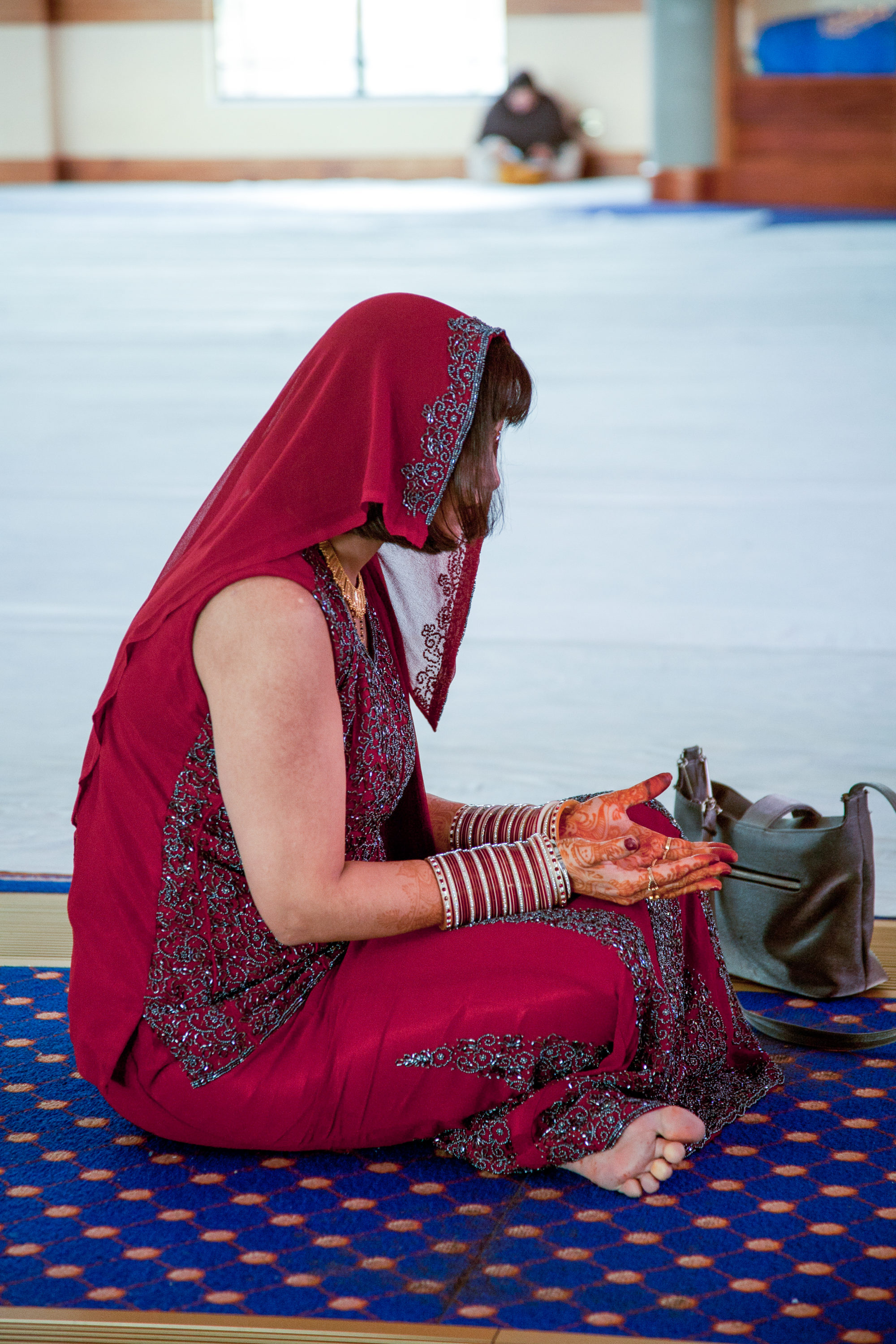 Praying in Sikh Temple - IMB