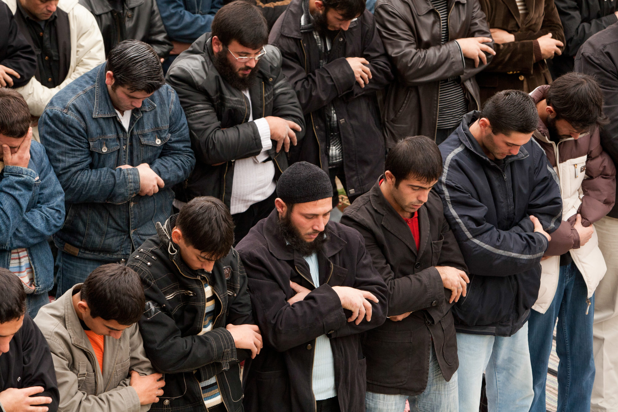 Muslim Men Praying - IMB